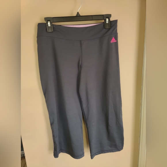 adidas | Pants & Jumpsuits | Adidas Athletic Capris | Poshmark